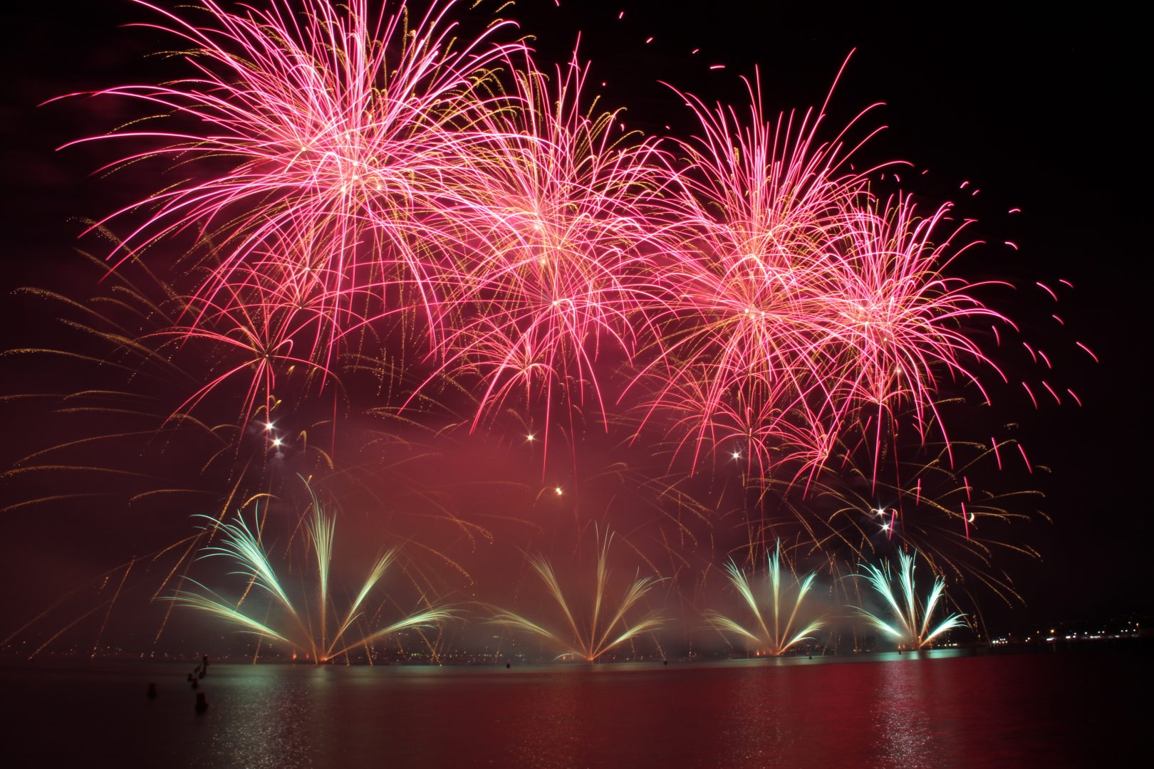 spectacle pyrotechnique de Cannes