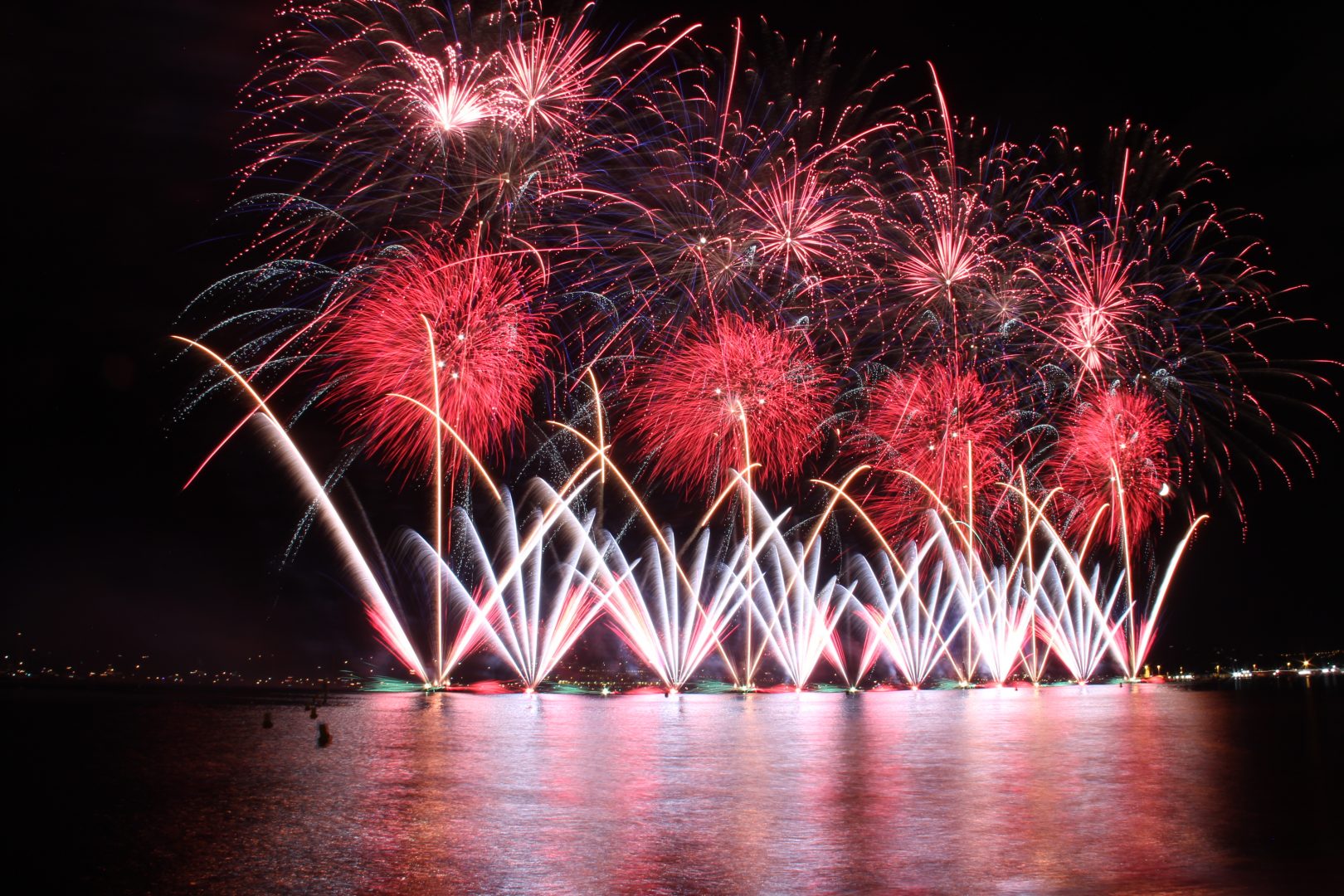 spectacle pyrotechnique de Cannes